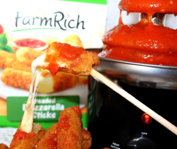 ~Marinara FOUNTAIN.. with Farm Rich Mozzarella Sticks! - Oh Bite It